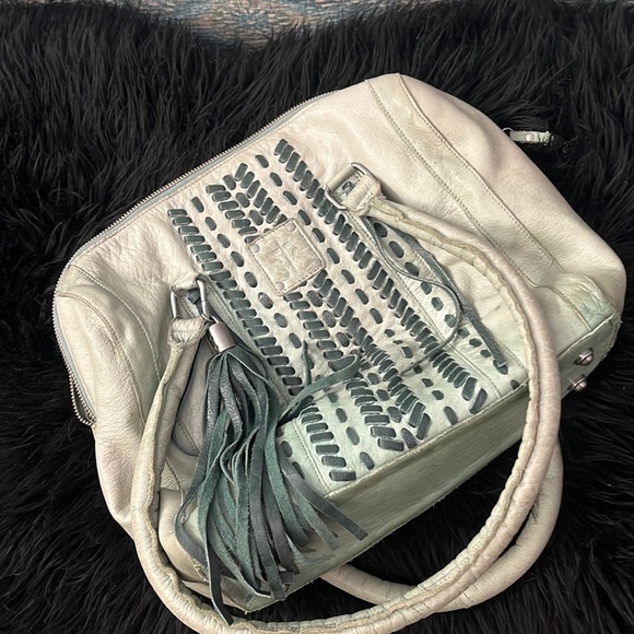 STS Ranchwear | Bags | Sts Ranch Wear Beautiful Light Green Full ...